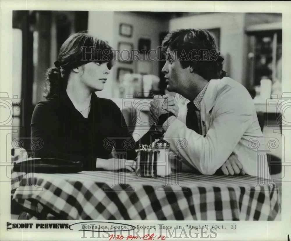 Robert Hays Shirtless