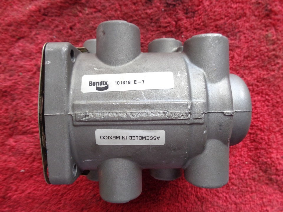 NEW Bendix Air Brake Valve Part# 101818N # 909828 | eBay