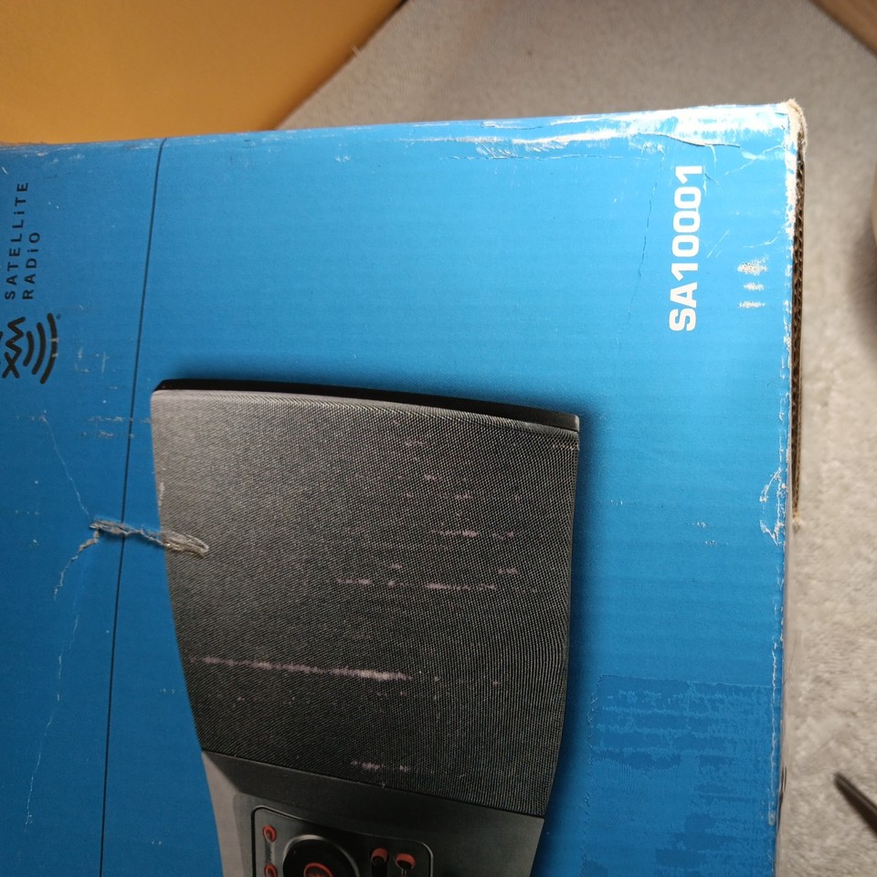 Delphi SkyFi 2 Sirius XM Portable Satellite Radio Audio System Boombox ...