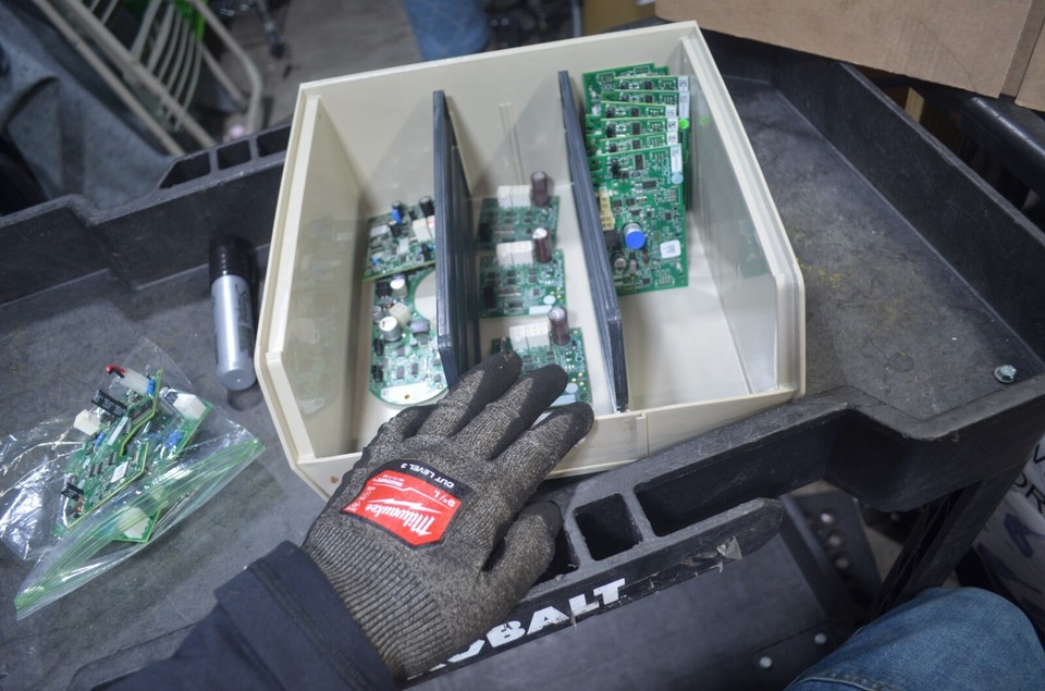 (QTY:1) MAYTRONICS DOLPHIN PCB Board 2410103lf C5 Wave 100 Motor | eBay