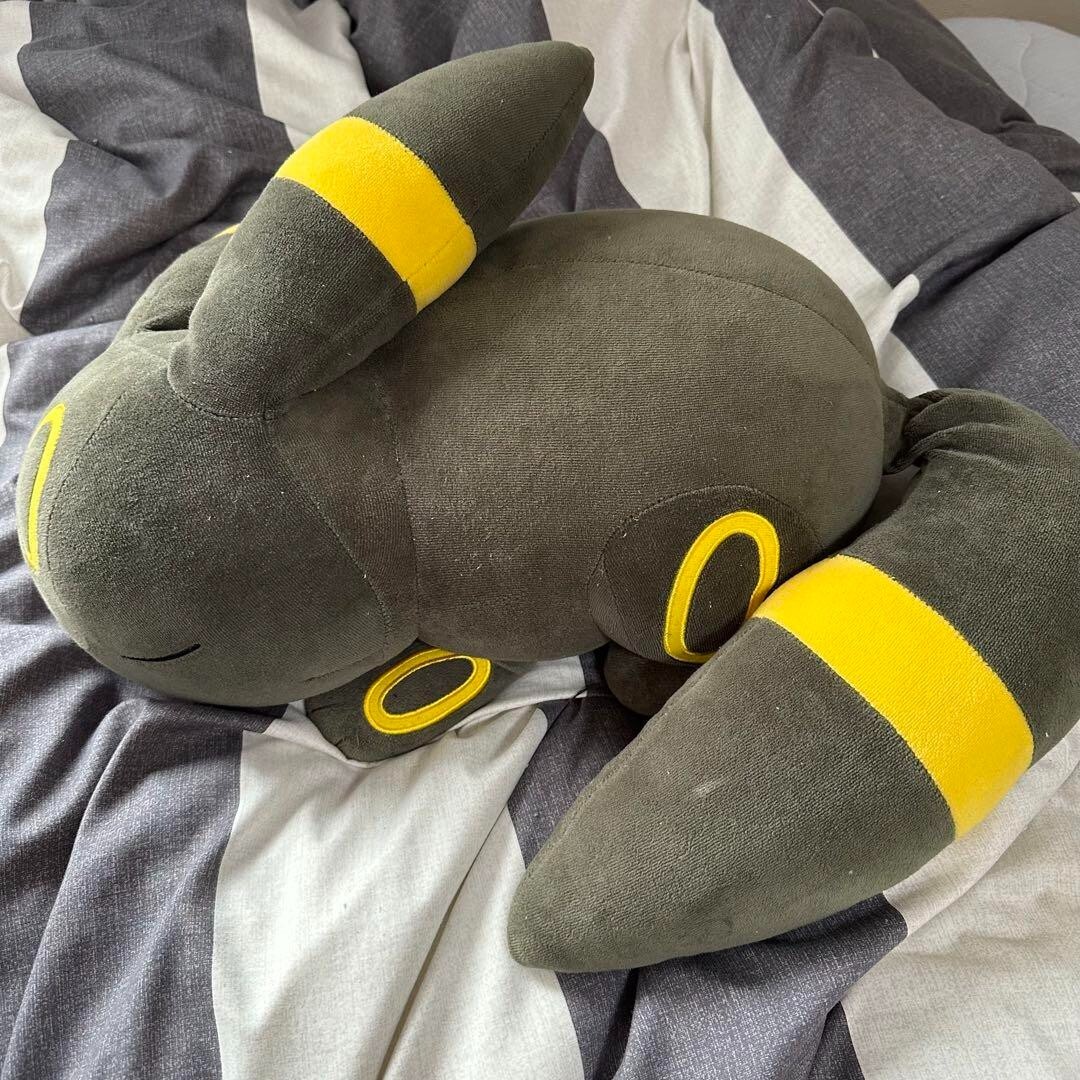 Pokemon Umbreon Suyasuya Sleeping Plush Doll Pokemon Center Limited ...