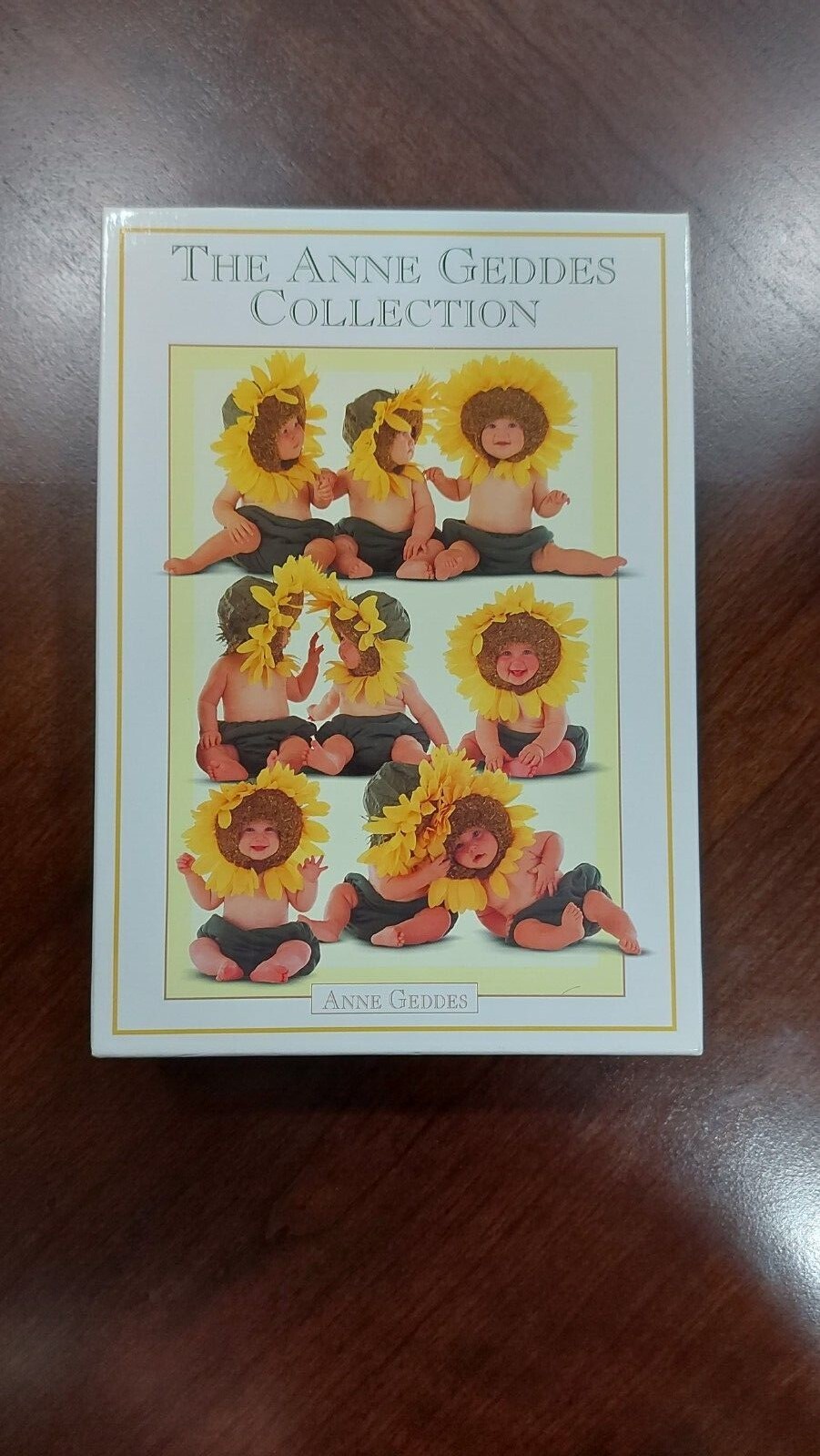 THE ANNE GEDDES COLLECTION GREETING CARDS W/ENVELOPES & BOX - 18 OF 20 ...