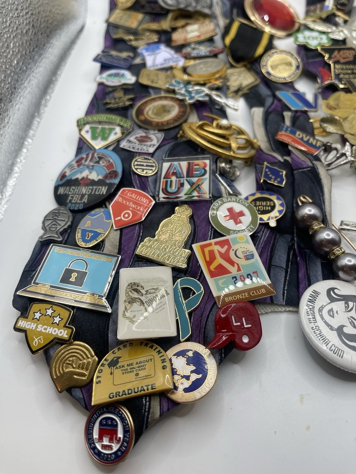 Vtg - Now Lapel Pin Lot Of Various Silver & Gold Tone Pinbacks Enamel ...