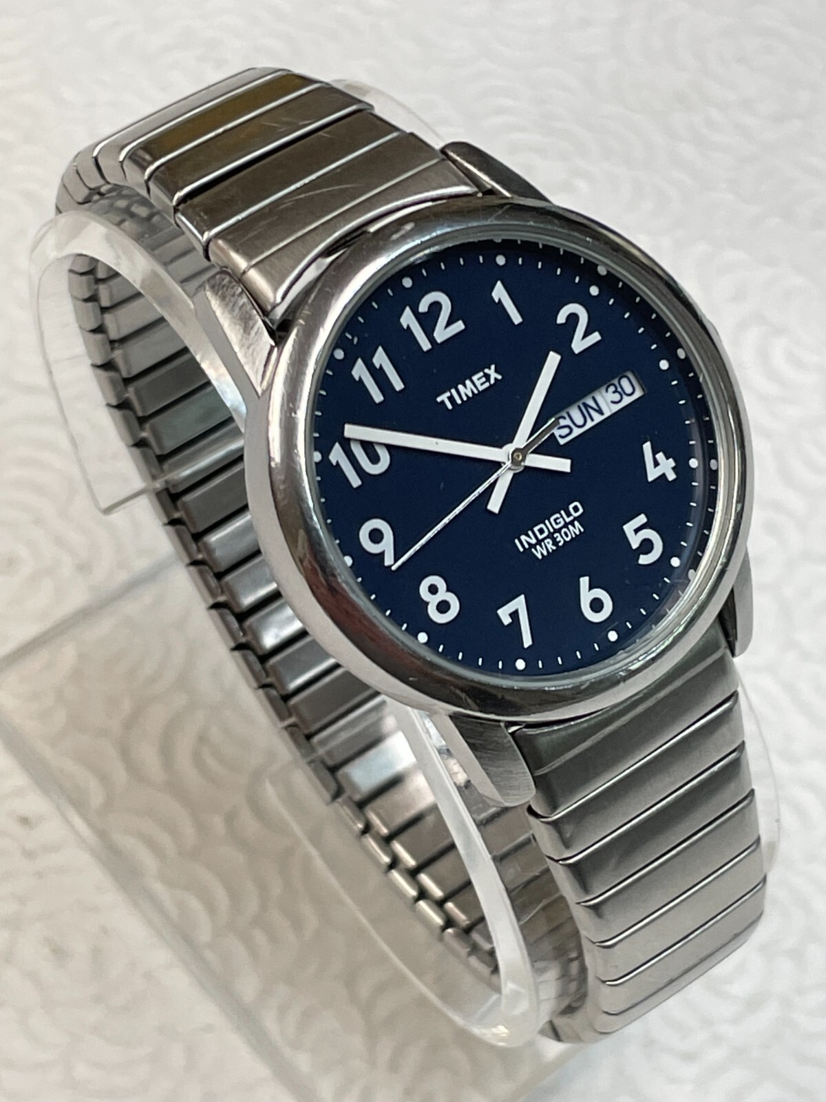 Vintage TIMEX Indiglo Blue Dial & Light Day Date Wate… - Gem