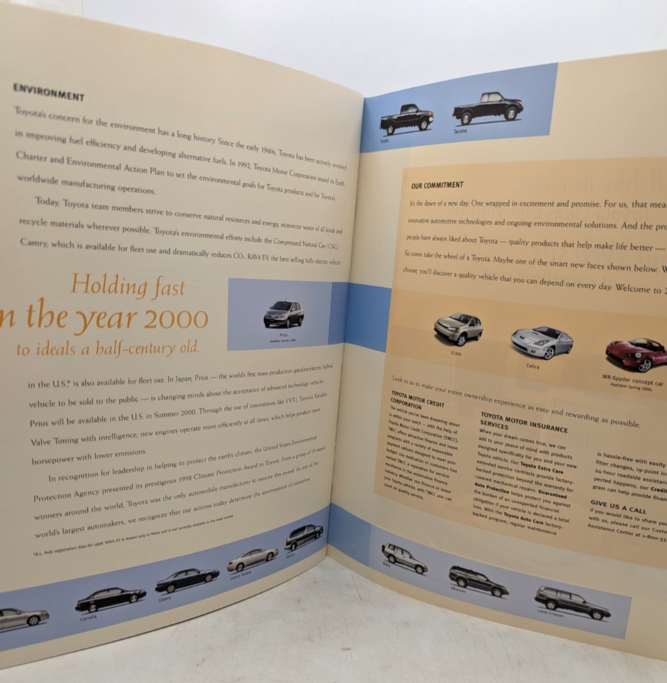 2000 Toyota Corolla Dealership Sales Brochure Booklet SE LE VE | eBay