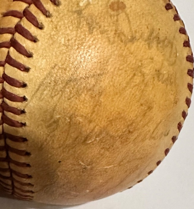 VINTAGE 1985 NY YANKEES MLB TEAM SIGNED BASEBALL DAVE WINFIELD DON ...