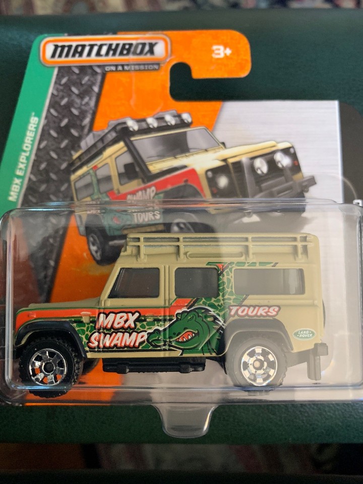 Matchbox #96 Land Rover Defender 110 Tan SUV MBX Explorers Short Card ...