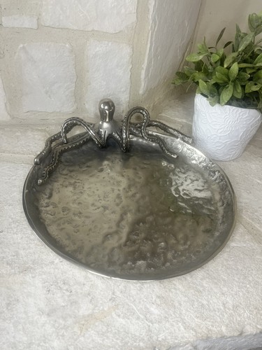 Barware Collection Octopus sever ware/platter silver hammered finished ...