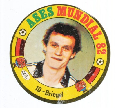 010 HANS BRIEGEL DEUTSCHLAND GERMANY WORLD CUP 82 CARD ASES MUNDIAL 82 ...