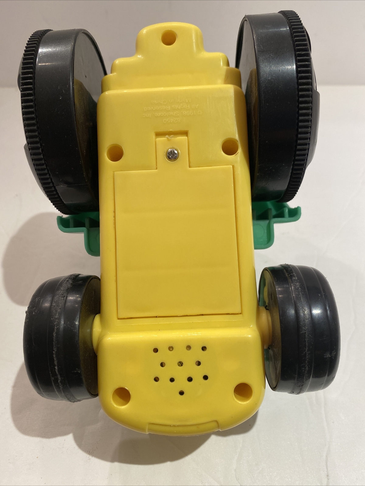 Vintage SHELCORE Yellow Green Tractor 1998 Lights, Sounds, Rolling G2 ...