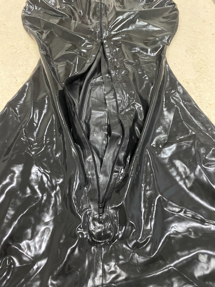 INFLATABLE BONDAGE LATEX RUBBER STRAIGHTJACKET BODYBAG SLEEPSACK ...