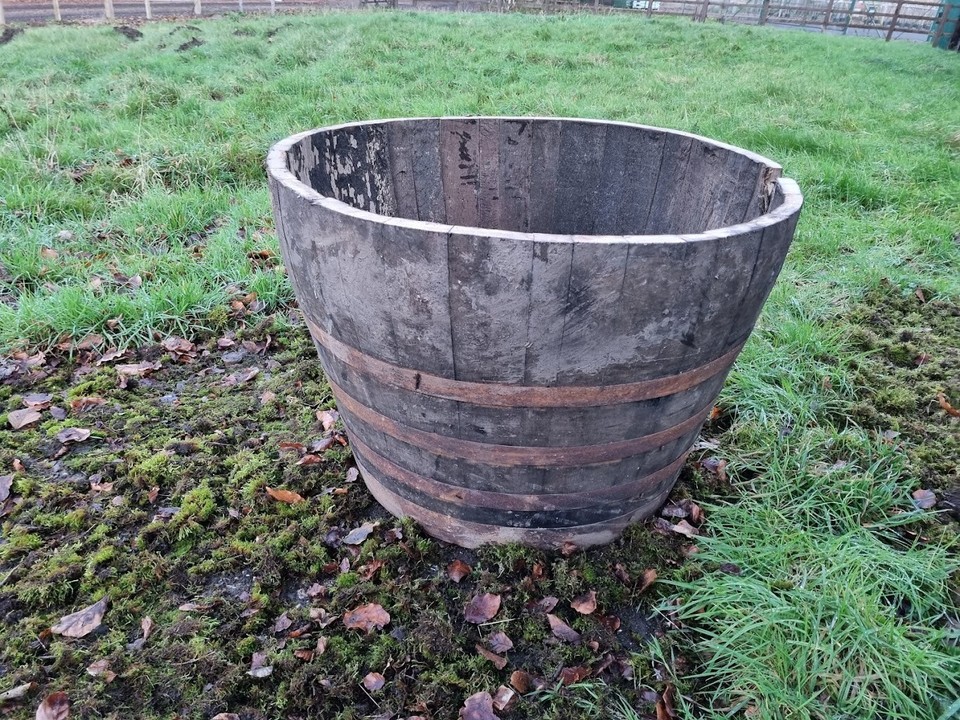 EXTRA LARGE OAK HALF BARREL WATER TIGHT FEATURE LILLY POND TUB RUSTIC ...