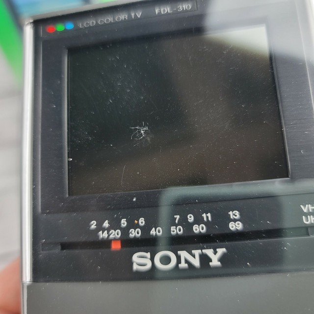 Vintage Sony Watchman Portable Analog LCD Color TV Fdl-310 for sale ...
