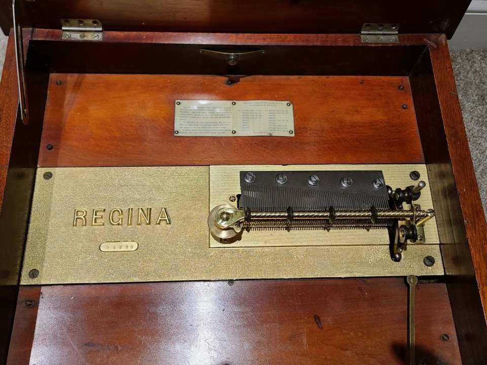 Antique 19th C. REGINA Victorian Mahogany Table Top Music Box -Plays 15 ...