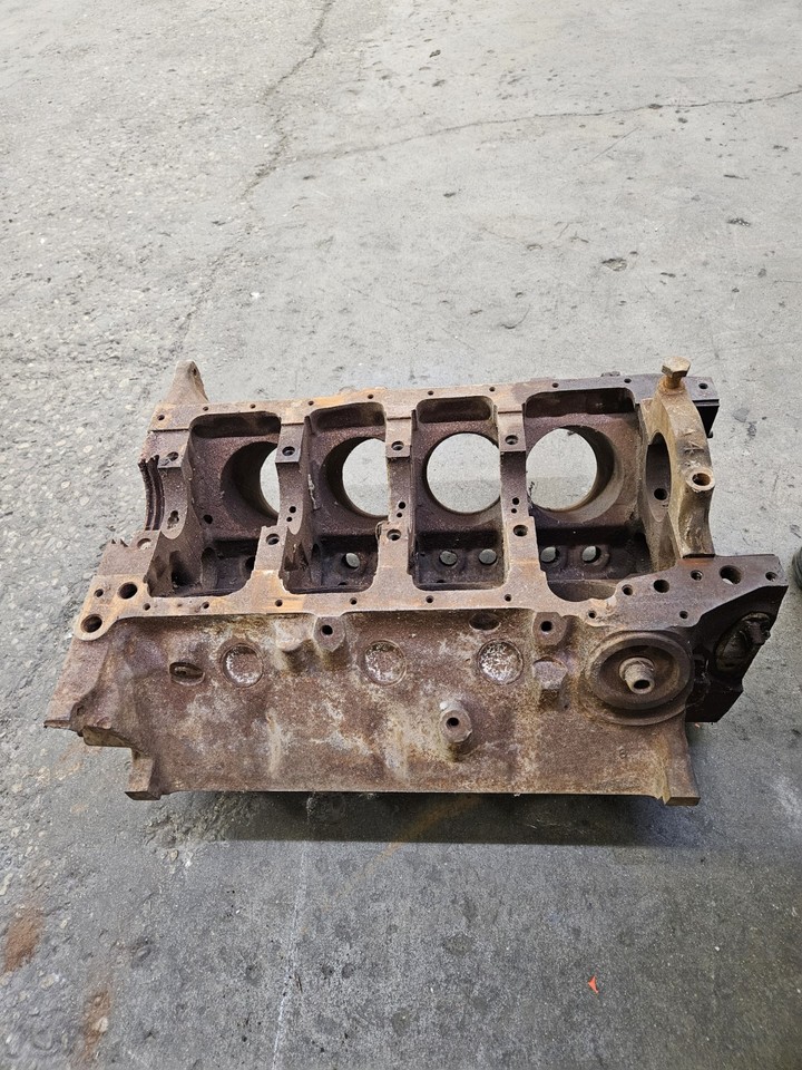 1973 FORD 400 ENGINE BLOCK D1AE-6015-A2C, DATE 3E7, STD. BORE, MISSING ...