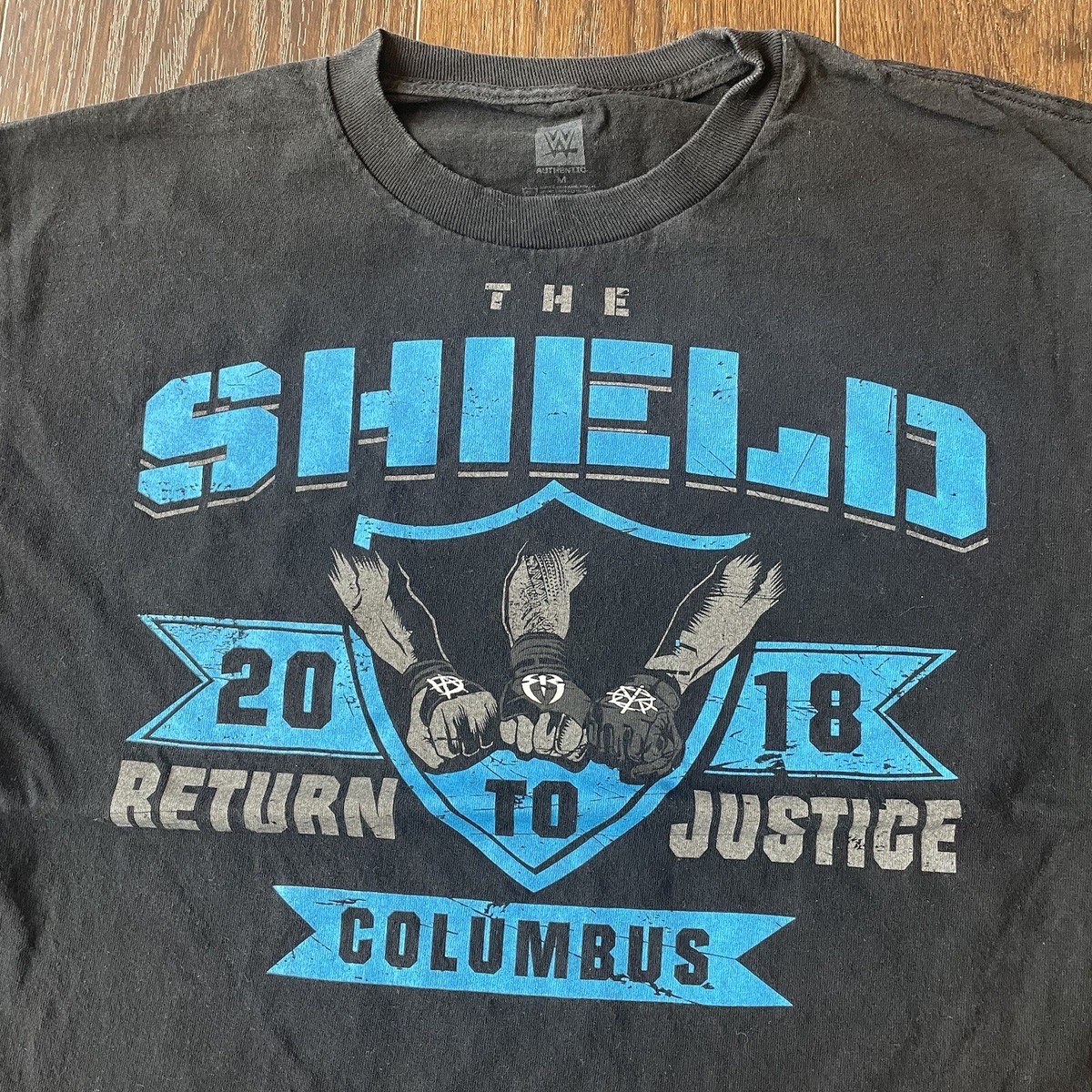 Maglietta Wwe The Shield Logo WWE Fans The Wait Is Over! All New