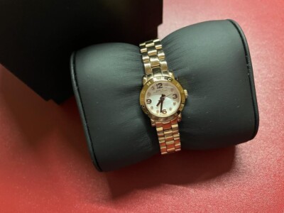 Marc By Marc Jacobs mini Amy Rose Gold Toned Watch | eBay Australia
