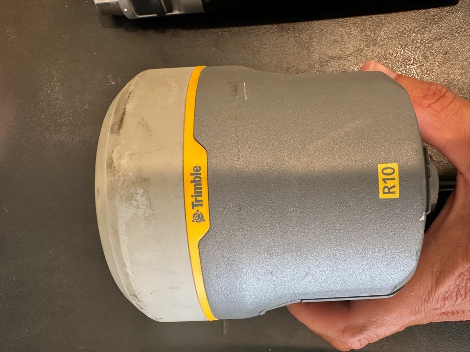 Trimble R10 GNSS antenna, UHF radio, quick connect extension, external ...