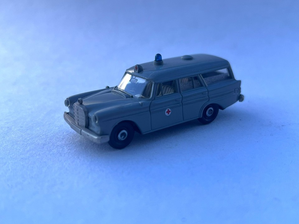 Brekina, Roco, Kibri, Praline, Herpa - Vehicles, HO scale, various ...