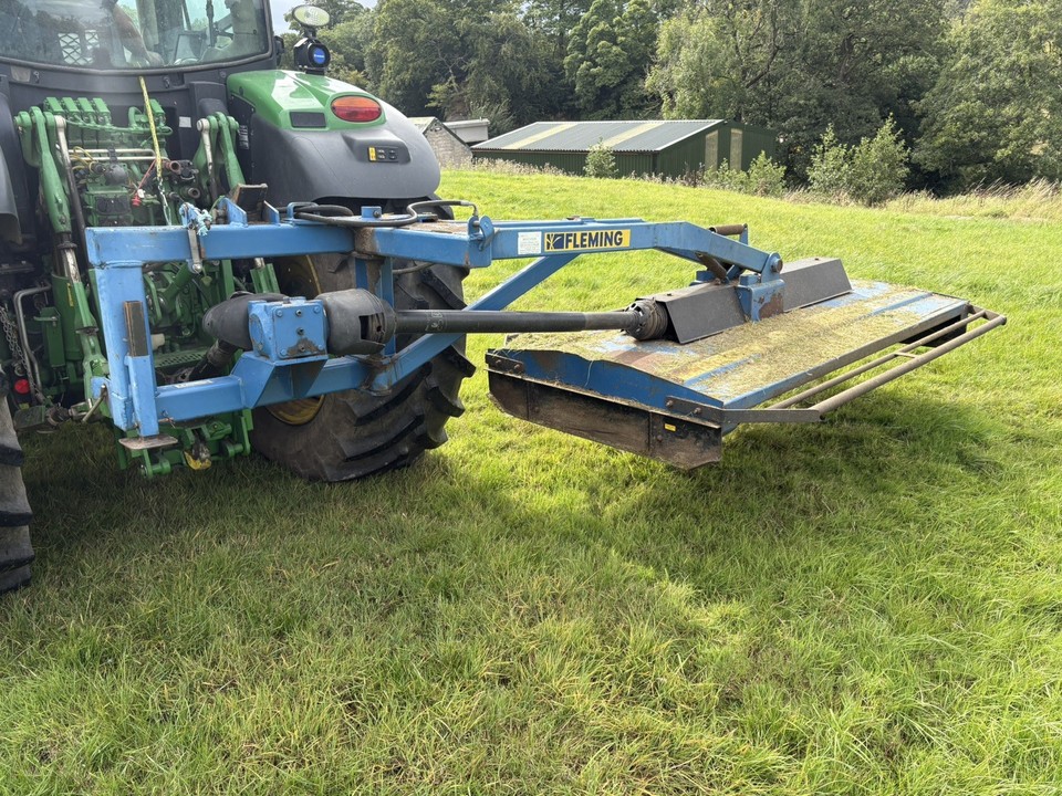 NEW FLEMING 8FT SUPER FLOAT grass topper, Tractor, mower, trailer ...