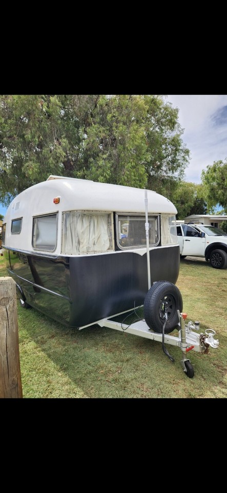 Franklin 15ft 1962 Vintage Caravan | eBay Australia