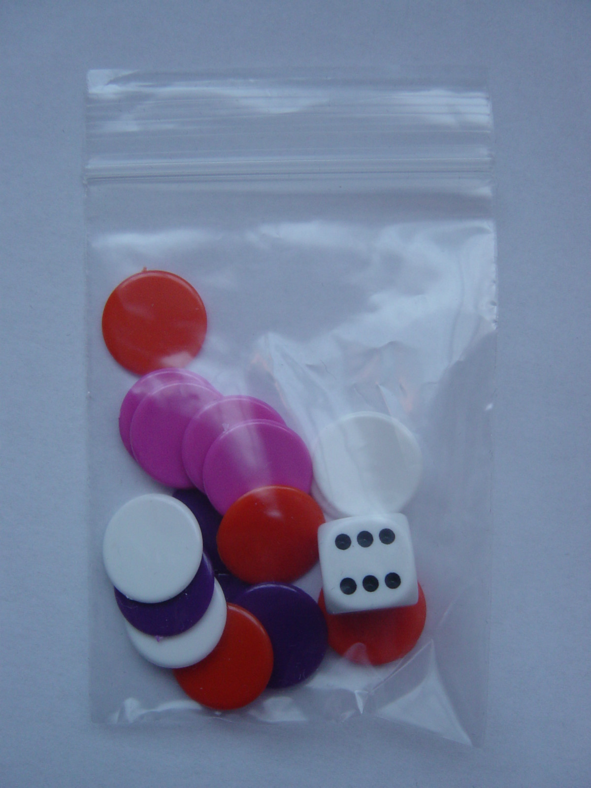 6 Packs of Counters and Dice, Tiddlywinks, total 96 (15mm) counters & 6 ...
