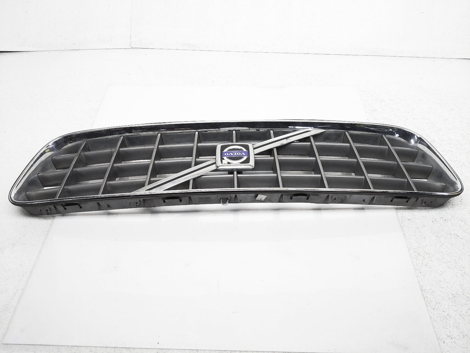 2005-2006 Volvo Xc90 4.4L Front Upper Grille Grill 8693950 | eBay