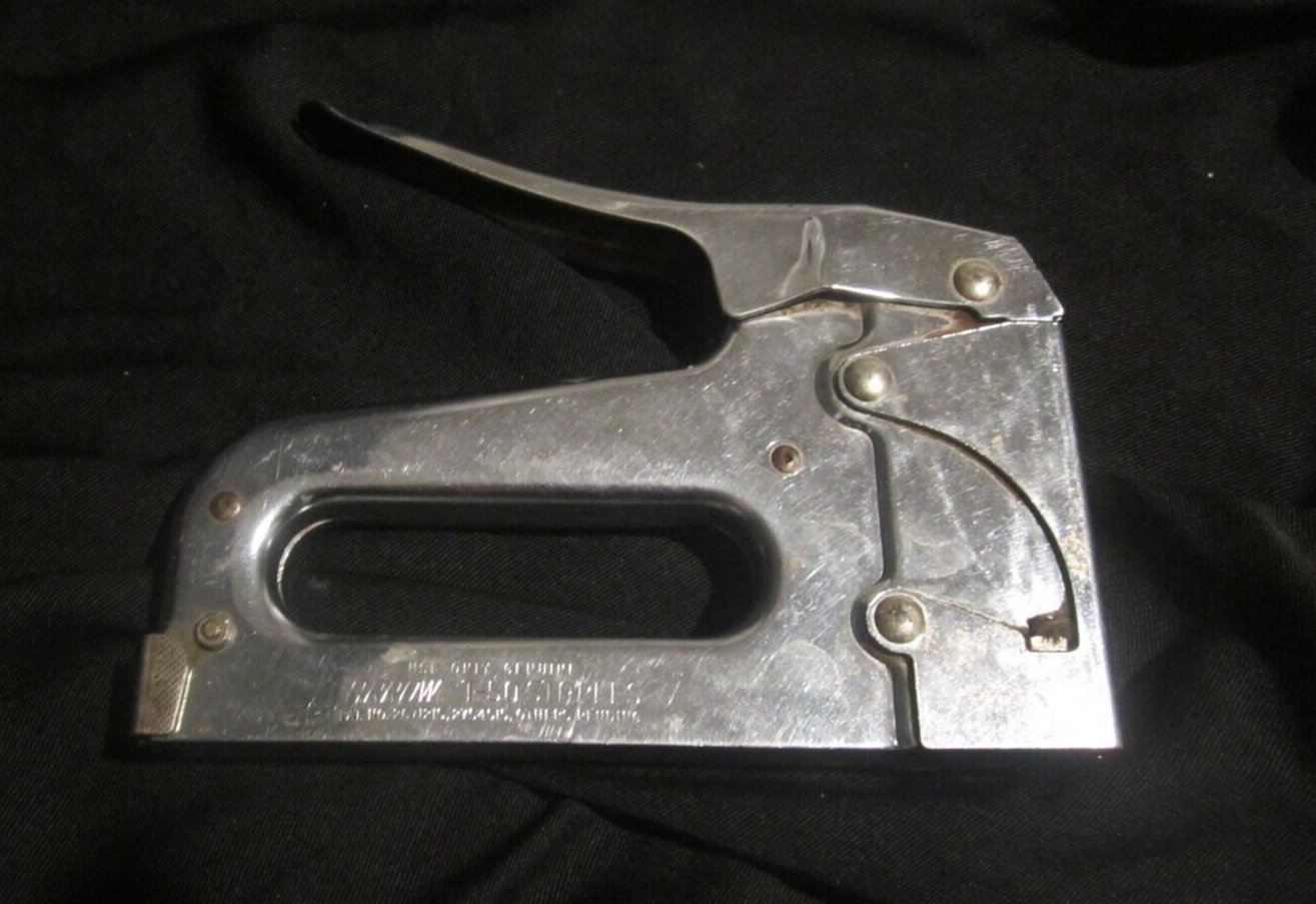 VTG Arrow Fastener Model T50 Heavy Duty Staple Gun Stapler Chrome MADE ...