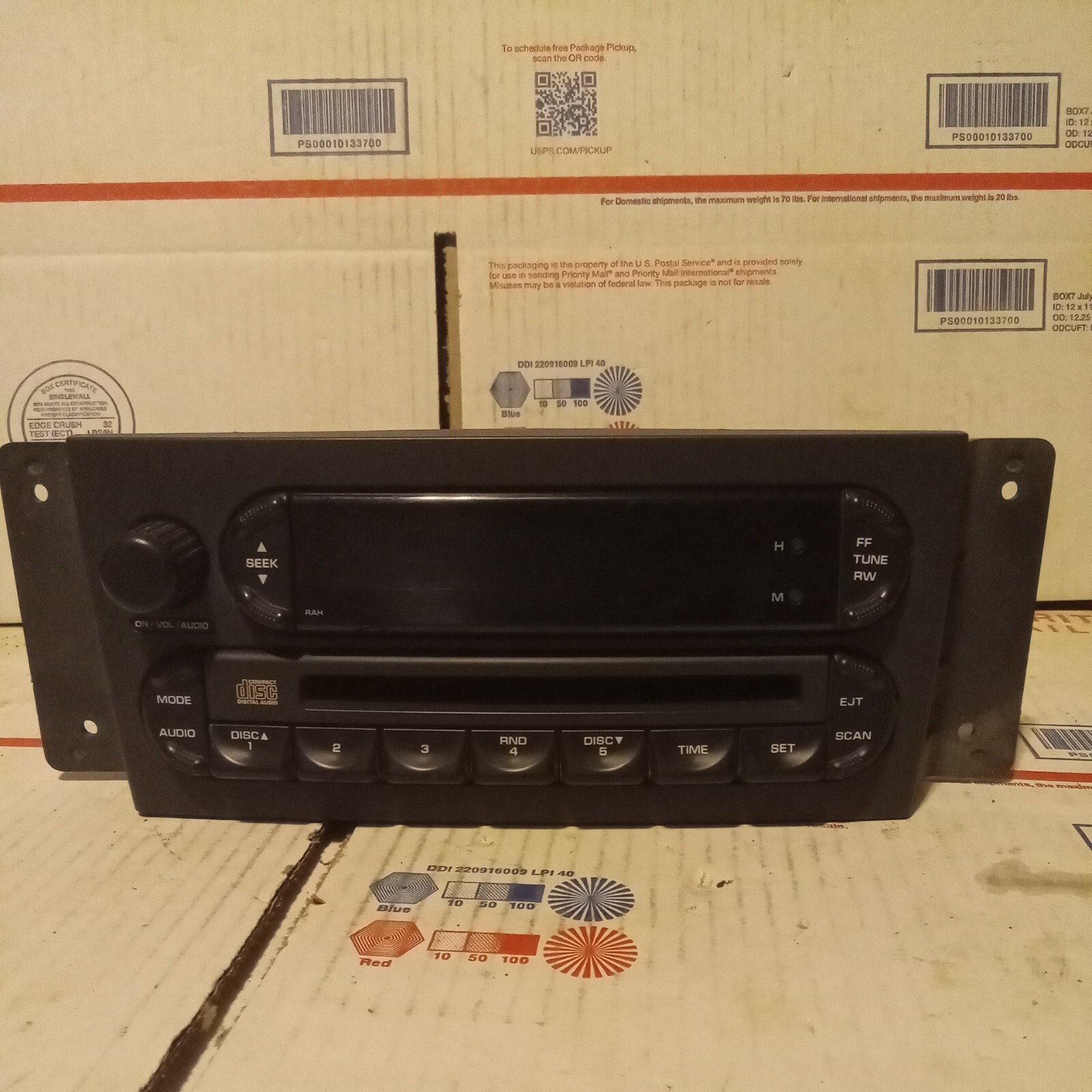 Genuine Chrysler Pacifica Radio 04 - 08 CD Player RAH P05082764AF ...