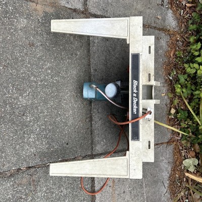 Black And Decker Plunge Router And Router Table DN66 | eBay UK