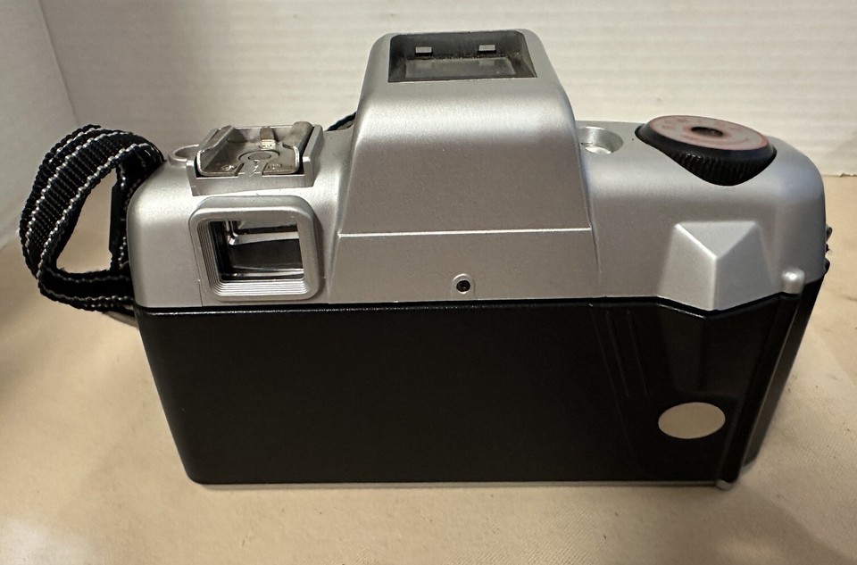 Vintage Nikai Film Camera Big Royal View With Flash & Carrying Bag | eBay