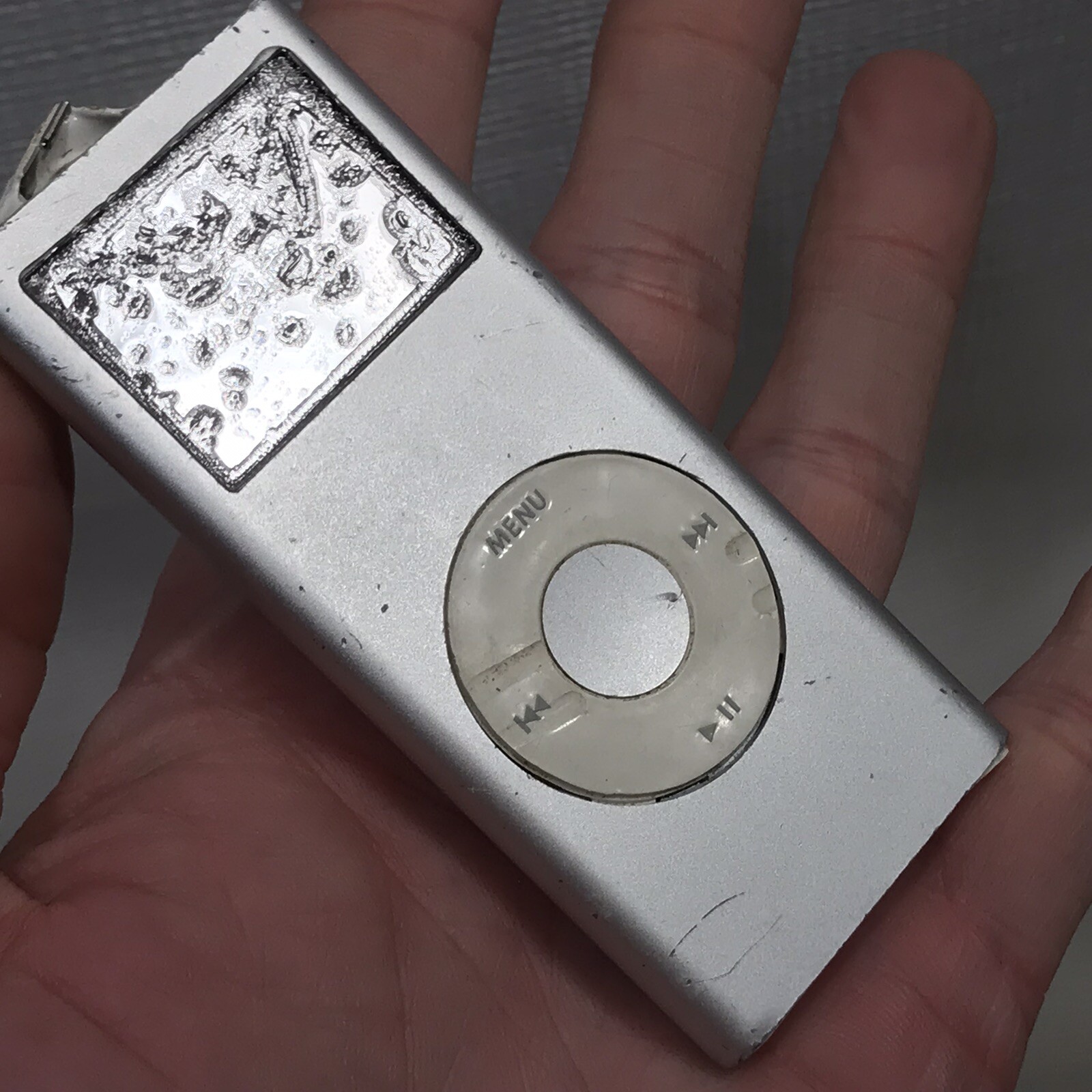 Apple iPod Nano A1199 2nd Generation 2GB Silver Melted Art Completely ...