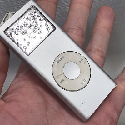 Apple iPod Nano A1199 2nd Generation 2GB Silver Melted Art Completely ...
