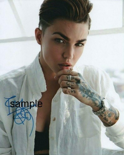 RUBY ROSE #2 REPRINT 8X10 AUTOGRAPHED SIGNED PHOTO CHRISTMAS MAN CAVE ...