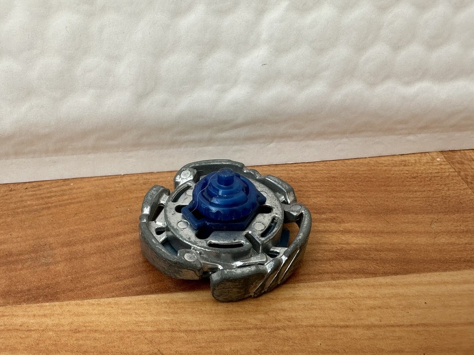 Original Cyber Pegasus 105F Hasbro Beyblade Metal Fusion UK Seller | eBay
