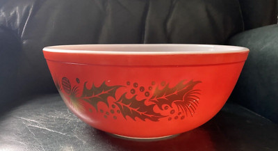 Vintage 1960 Pyrex Red Golden Leaf 4 qt Mixing bowl 404. Perfect for ...
