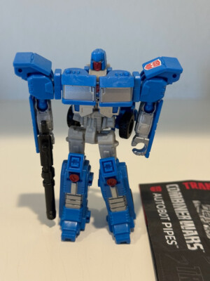 Hasbro Transformers Combiner Wars Autobot Pipes Legends Class Complete ...