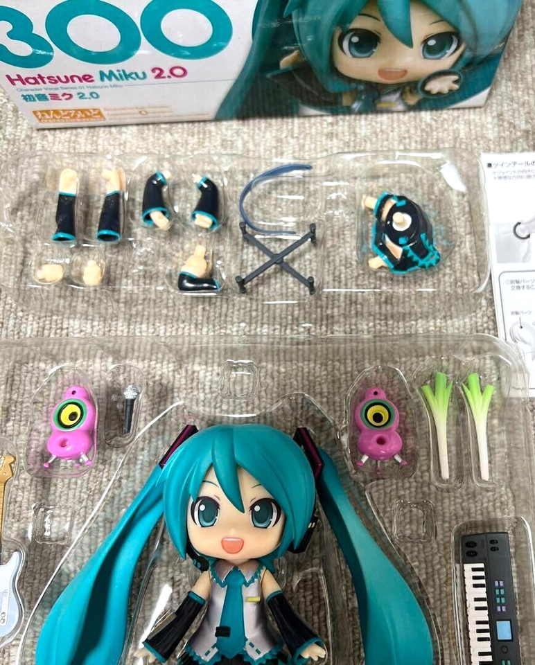 Hatsune Miku Nendoroid 300 Ver 2.0 Action Figure Good Smile Company ...