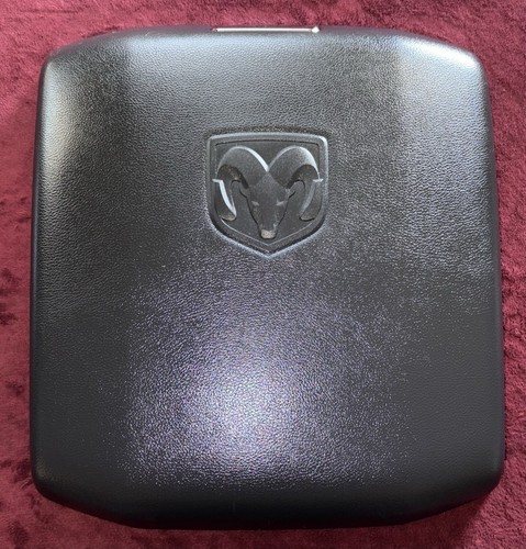 13-18 Dodge RAM 1500 Black Vinyl Arm Rest Armrest Center Console Lid ...