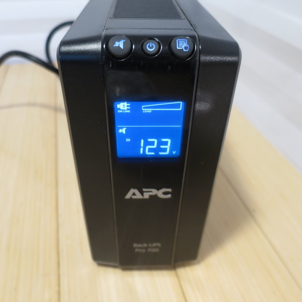 APC Back-UPS Pro 700 Back Up Battery For PC with Digital Display (No ...