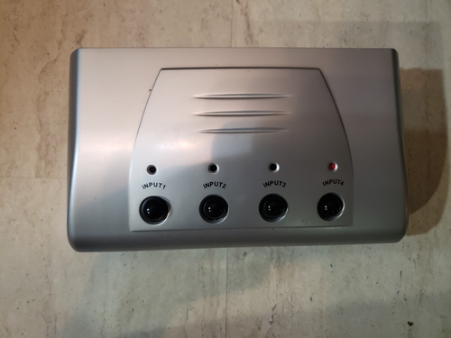 Audio / Component /Composite Video / S-Video 4 Device Selector Box ...