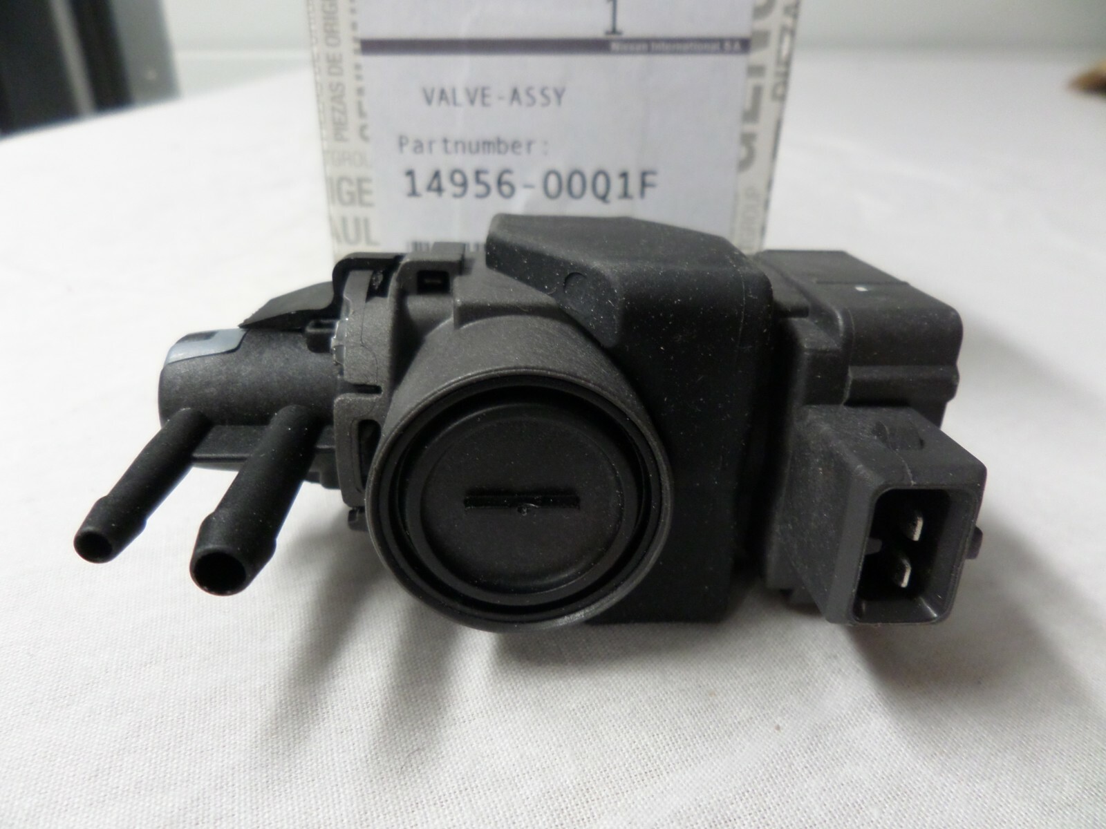 Genuine New Nissan Qashqai J10 Engine Solenoid Valve SOLV OEM Quality ...