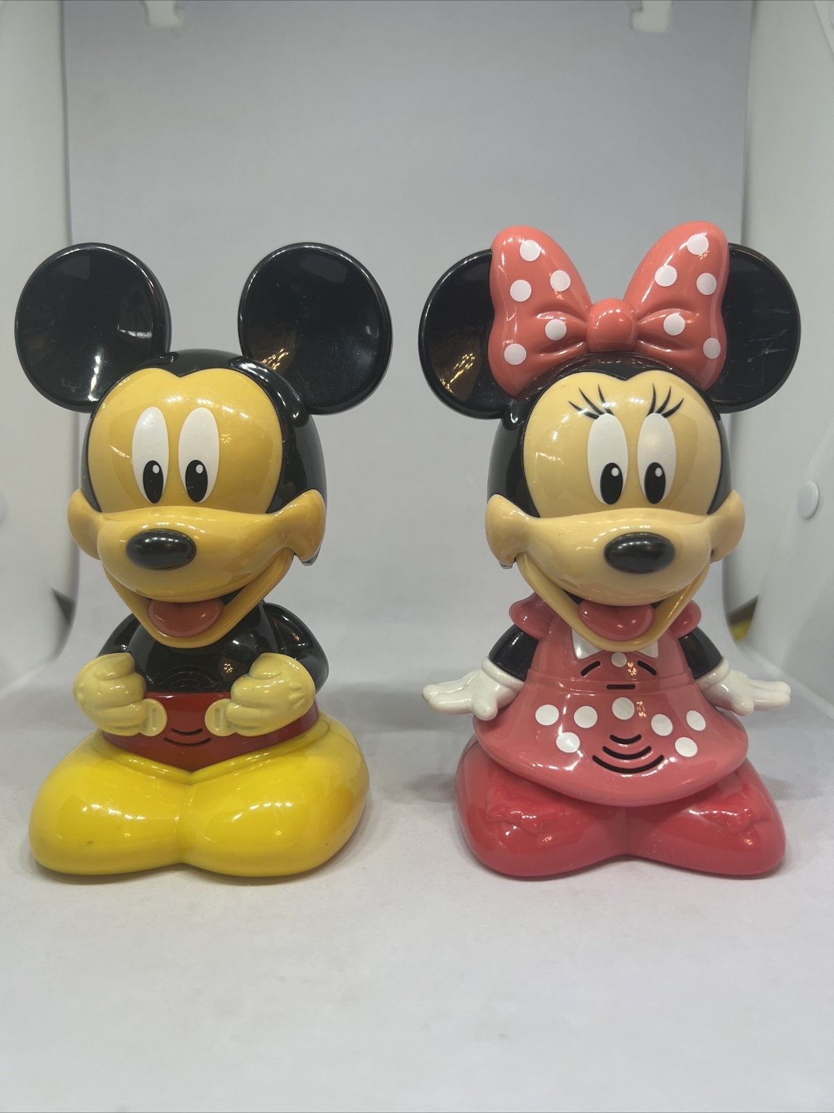 Disney Mickey & Minnie Mouse Clubhouse Light Up Pals Talking Flashlight ...