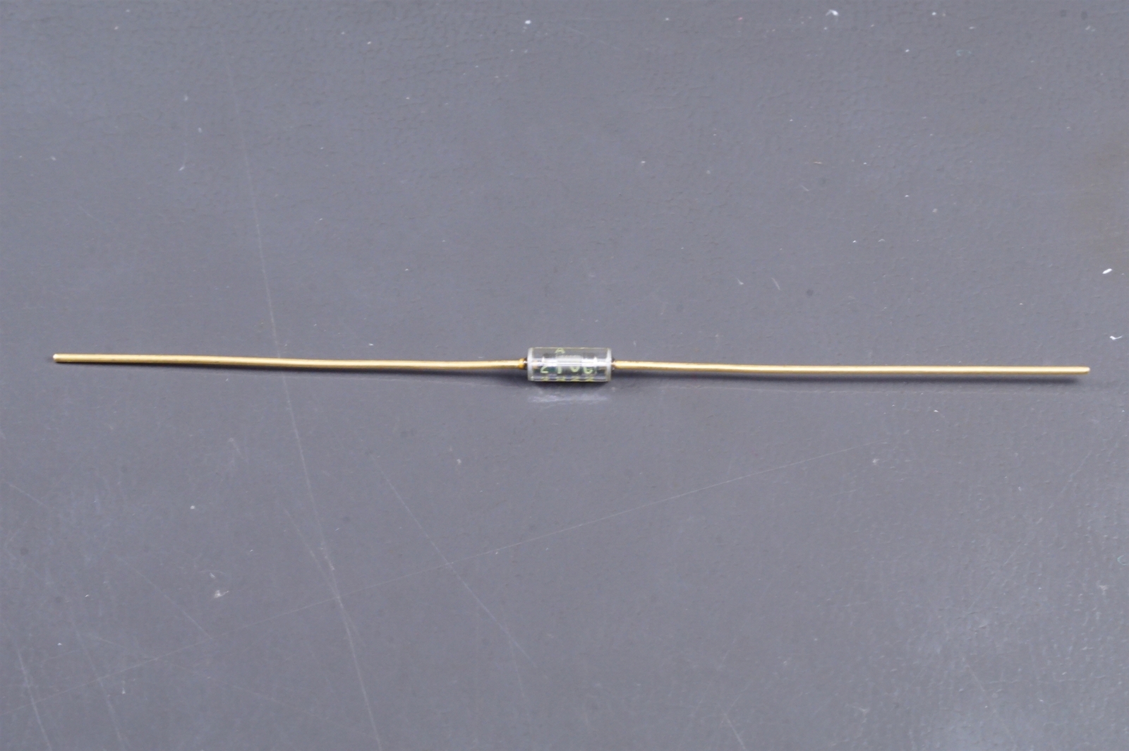 RNR55C4022FS Vishay Metal Film Resistor 40.2K Ohm 125mW 1/8W 1% Axial ...