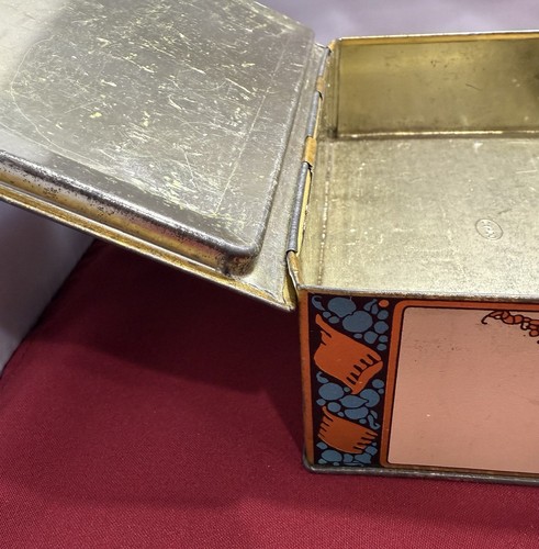 Vintage CANCO Tin W/Lid Metal Trinket/Candy Box A Lithograph Of Couple ...