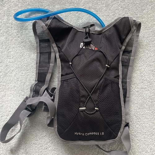 Denali Hydro Compact 1.5L Black Hydration Pack Includes Bladder | eBay ...