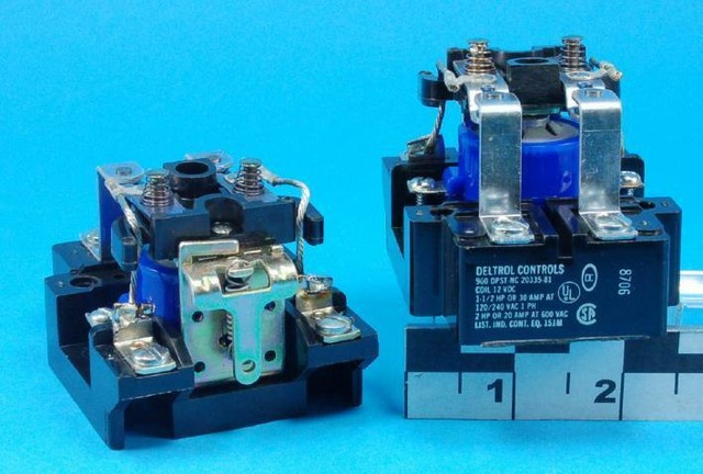 Deltrol Controls 900 DPST NC Electromechanical Power Relay 120/240 VAC ...
