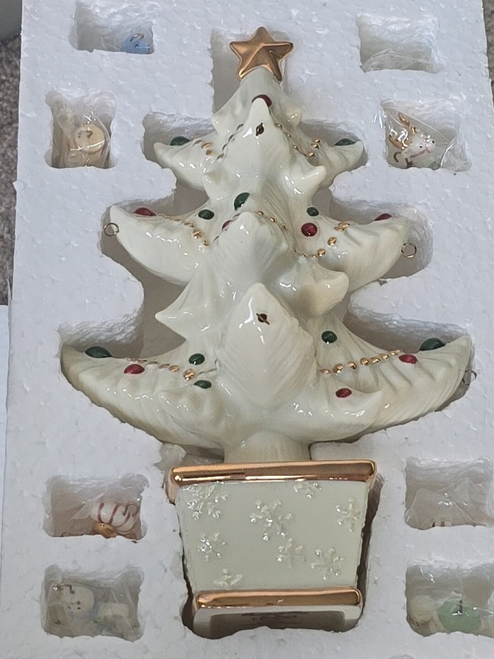 2005 Lenox Christmas Tree Porcelain 8 Ornaments 22 Kt Gold Trim 8.25 ...