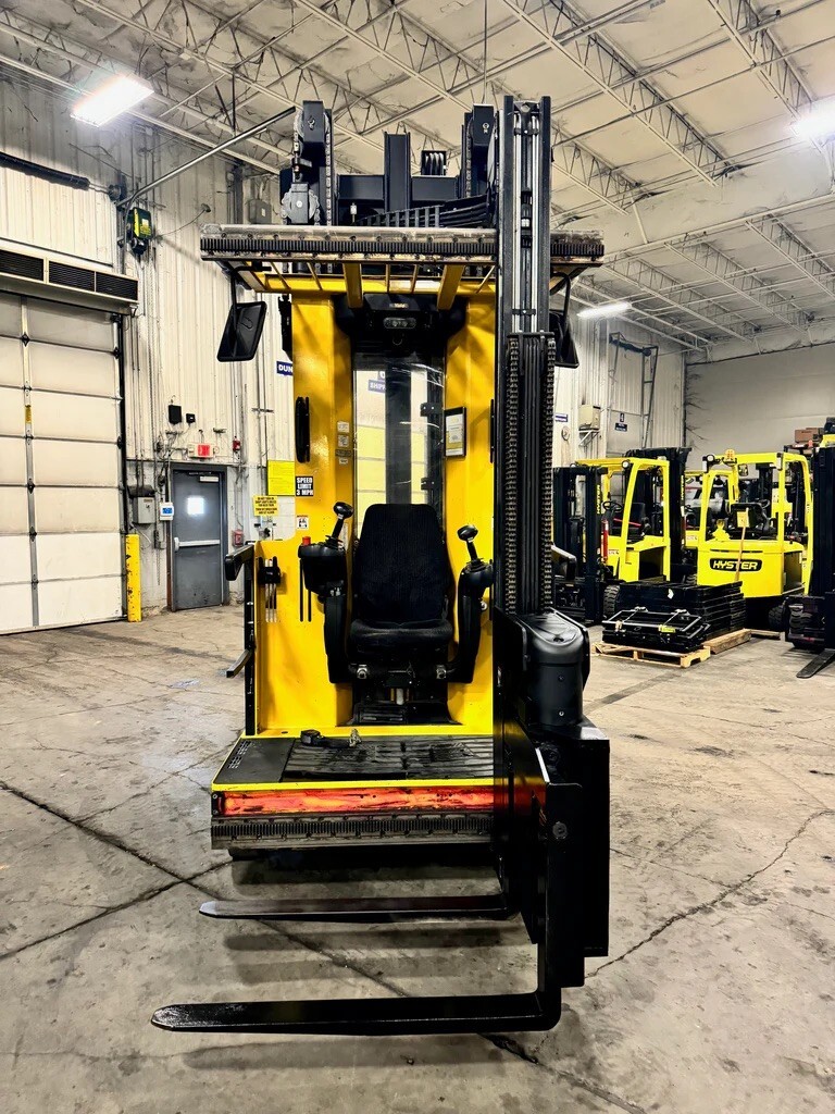 2012 Yale NTA030SB 3000 LB 3 Stage Mast 48 Volt Electric Man-Up Turret ...
