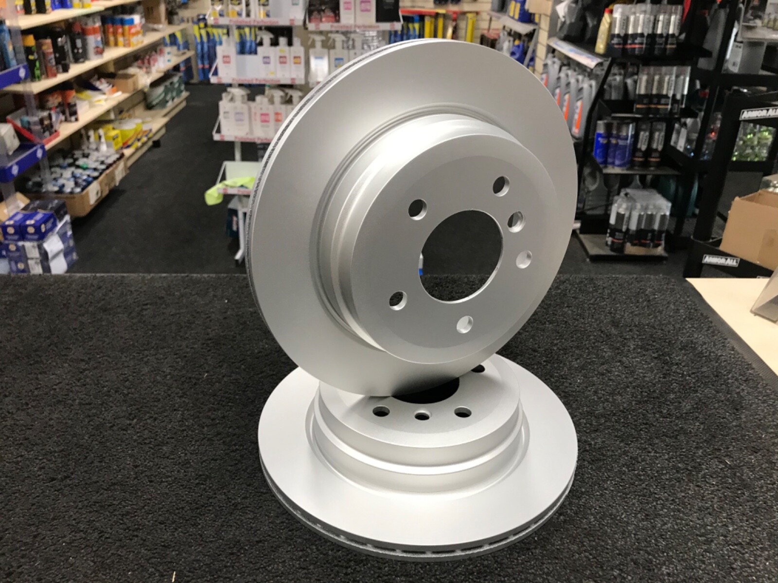 FOR BMW E90 E91 E92 E93 318i 320d 320i 325i REAR BRAKE DISCS 300MM x ...